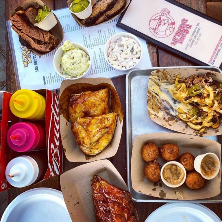 Lil’ Piggy’s Bar-B-Q - Coronado Visitor Center